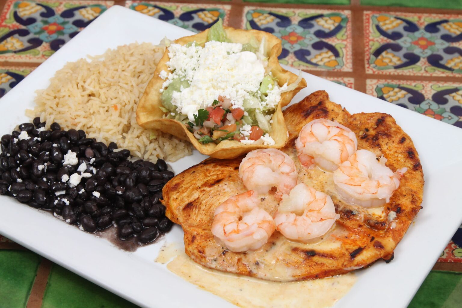 Daniel's Little México | Authentic Mexican Food